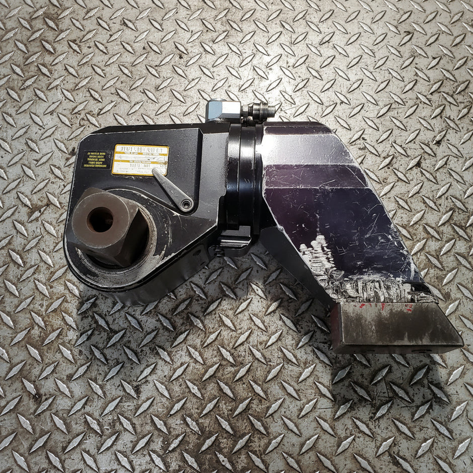 Hydraulic Torque Wrenches - Low Profile and Square Drive – Access ...